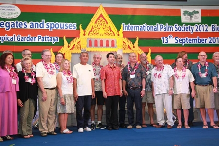 Celebrating a Global Milestone in Palm Conservation: Nongnooch ...